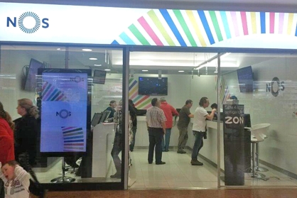 Best pay as you go mobile phone plan for mostly data use, primarily in ...